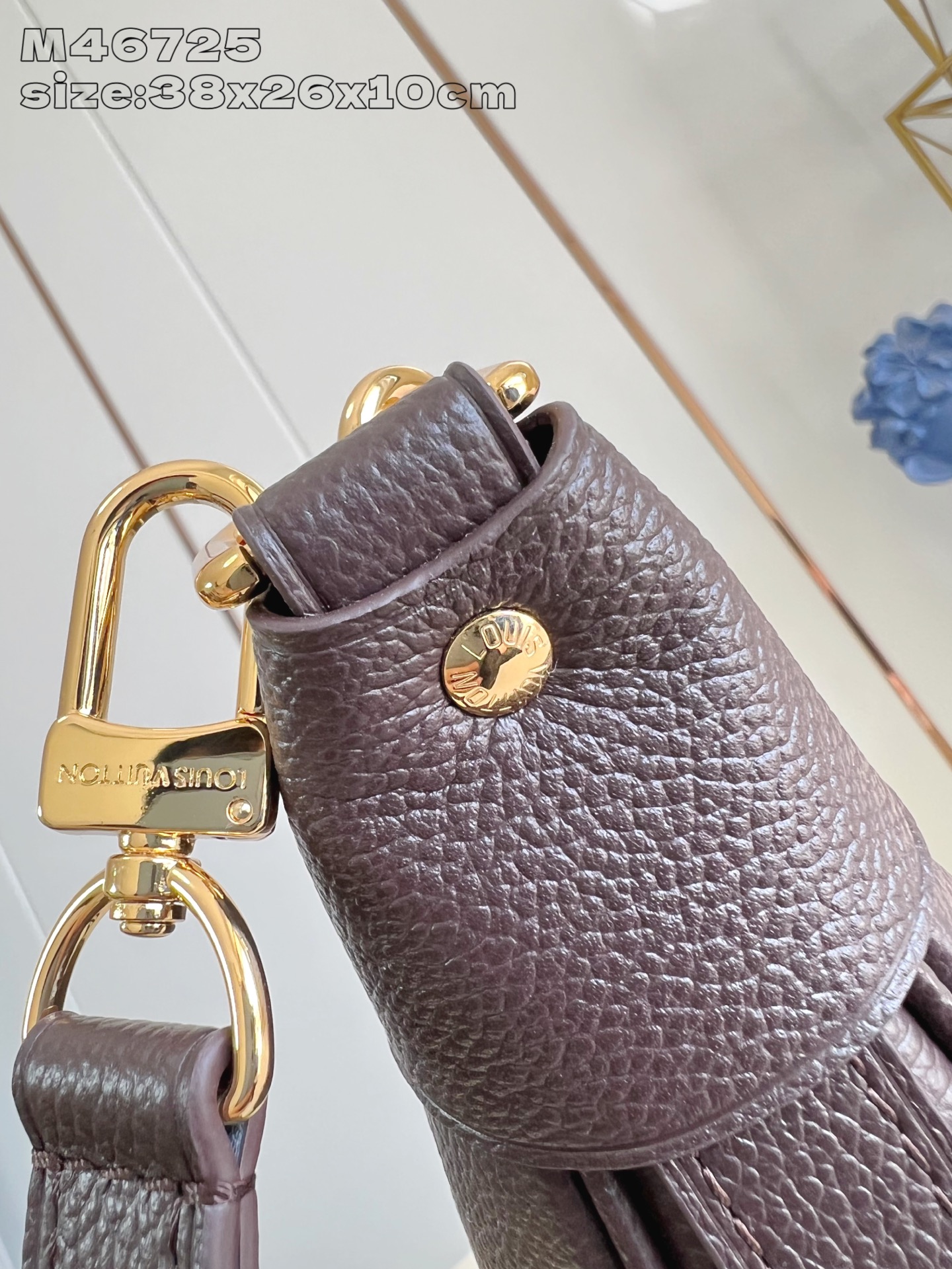 Louis Vuitton Loop Hobo Monogram Empreinte Leather – gifts – WIMA STORE
